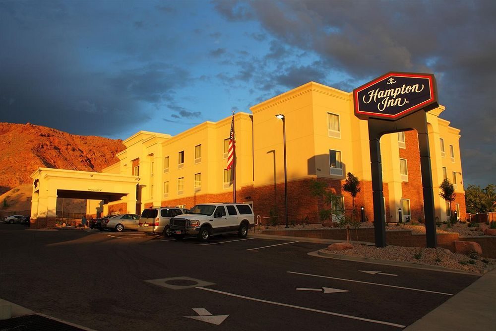 Hampton Inn Moab, Moab UT - MountainZone